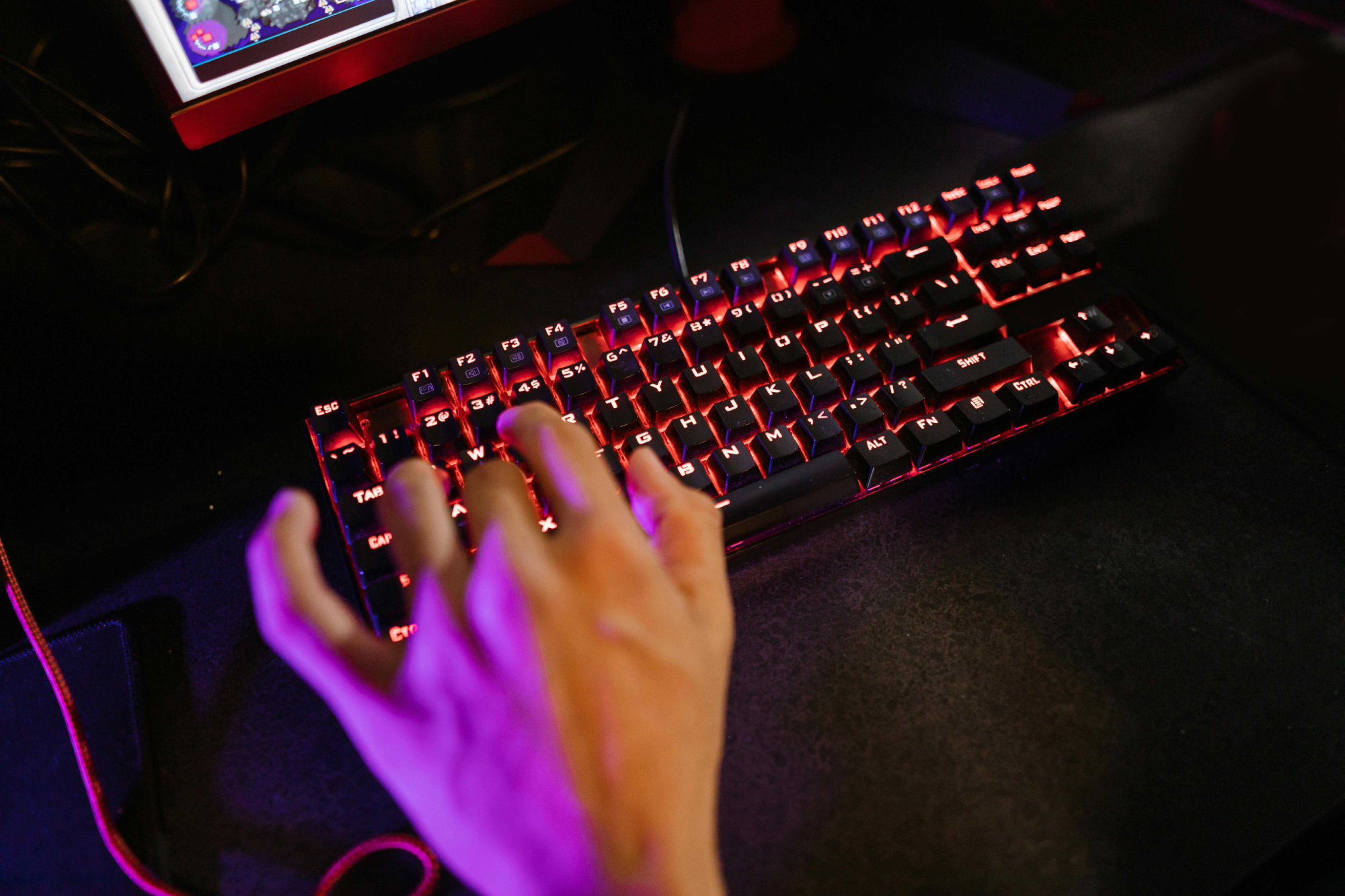 How to Choose the Right Keycap Profile for Ergonomics and Style | POPKEYCAP