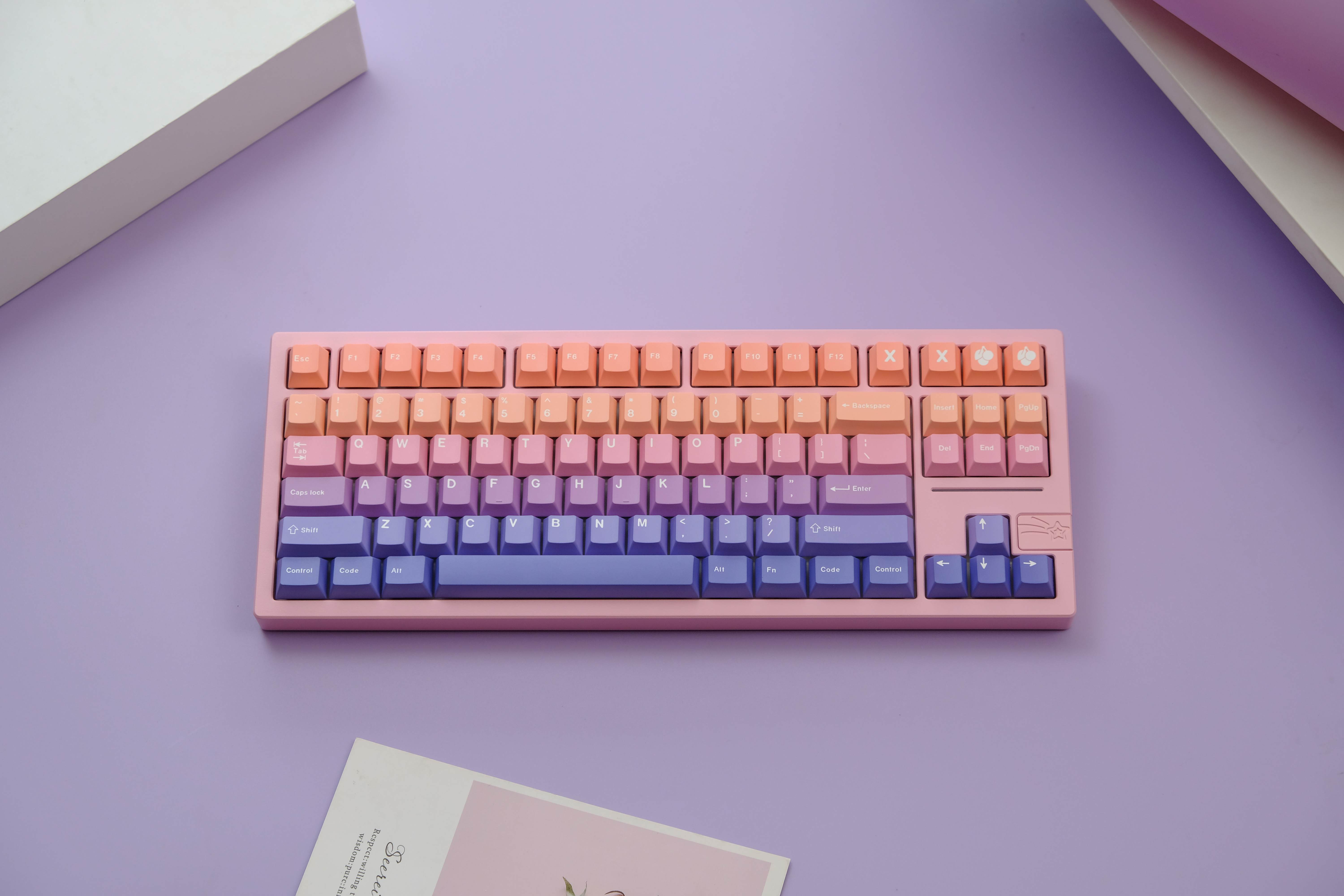 Dreamscape Gradient PBT Keycap Set - 147 Keys, Cherry Profile for MX S