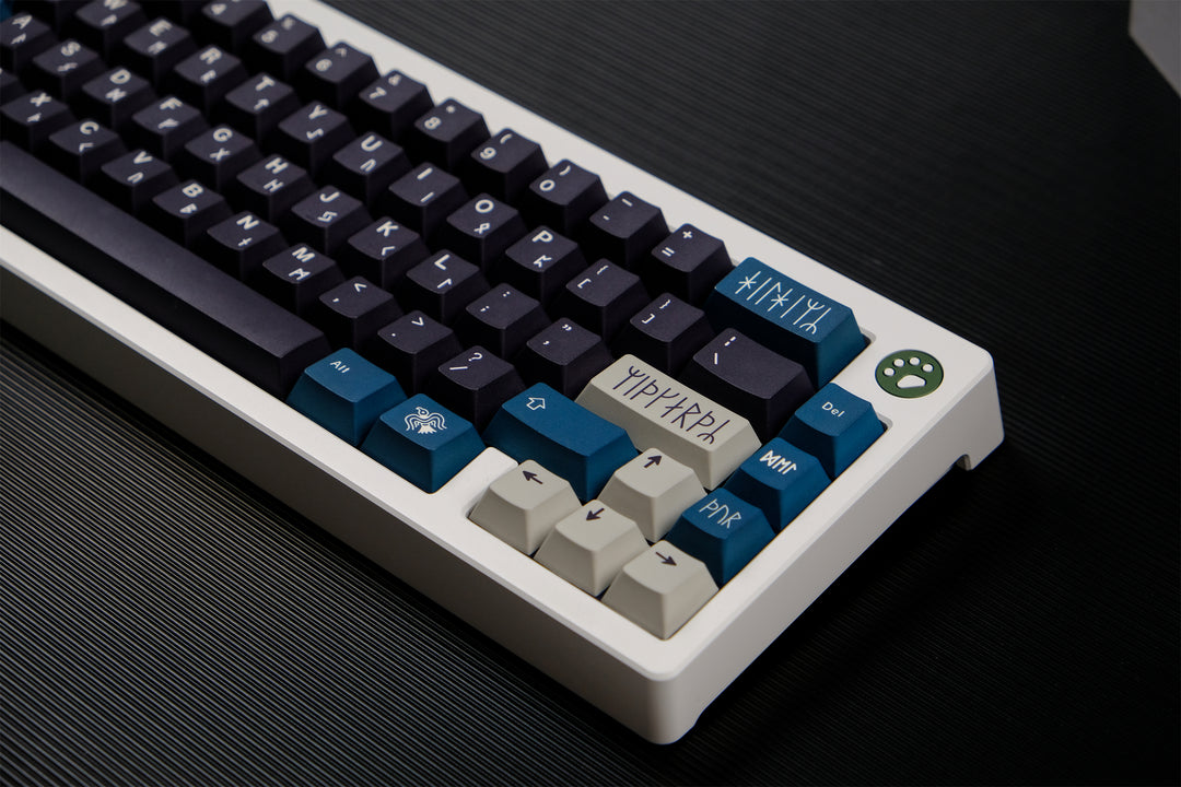 Norse Custom PBT Keycap Set // Cherry